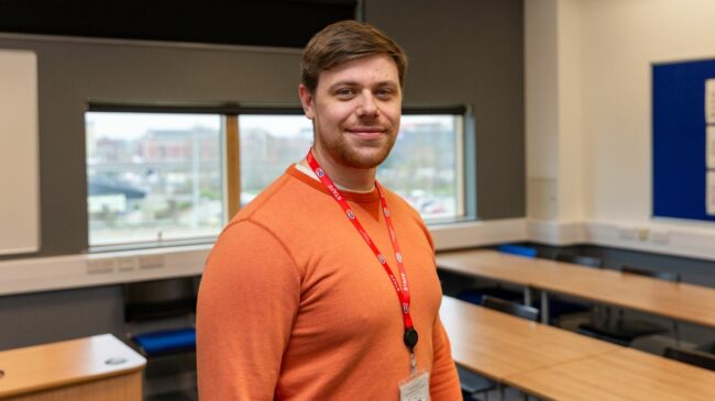 Alumni student Matthew is back at Middlesbrough College on the other ...