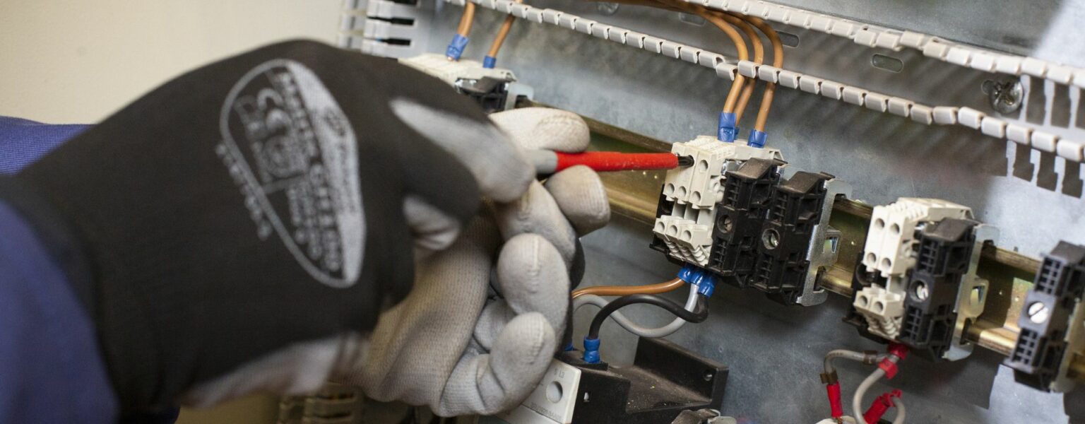 City and Guilds 2382-18 Award in the Requirements for Electrical ...